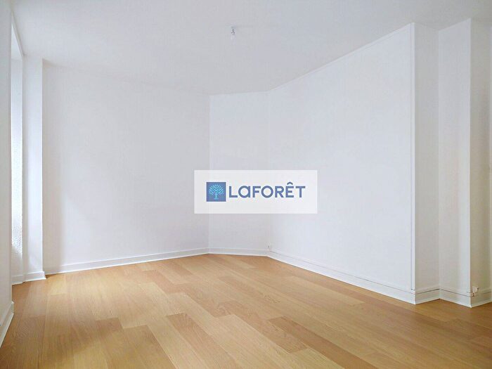 Centre, Brest : Appartement 4 pièces à louer