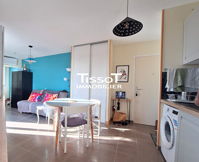 Appartement à vendre - Nîmes, Jean Jaurès - 2 pièces - 1 chambre
