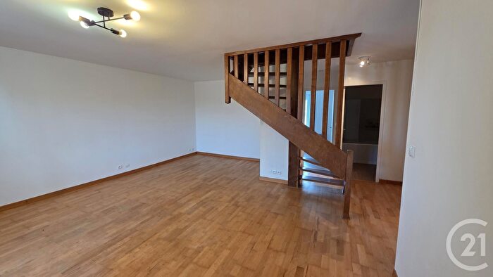 Appartement à louer - Fécamp, Centre-ville, Abbaye, Val au Clercs - 4 pièces - 3 chambres