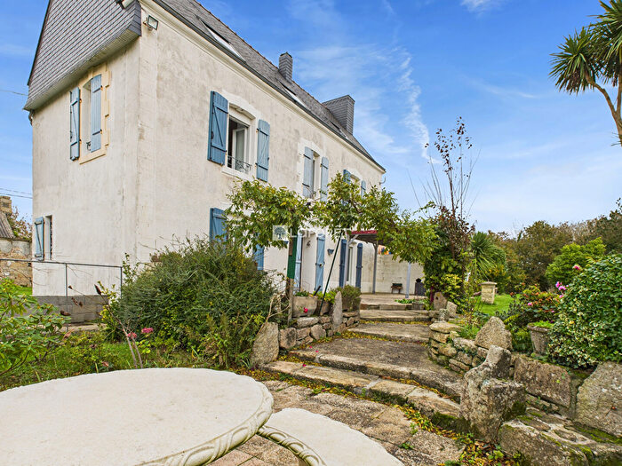 Maison à vendre - Plozévet - 4 pièces - 3 chambres