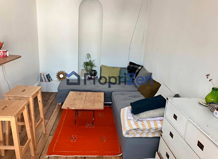 Appartement à louer - Bassin de la Villette, Paris ème arrondissement - 2 pièces - 1 chambre