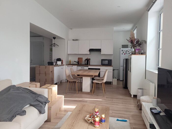 Appartement 4 pièces à Mornant, à louer