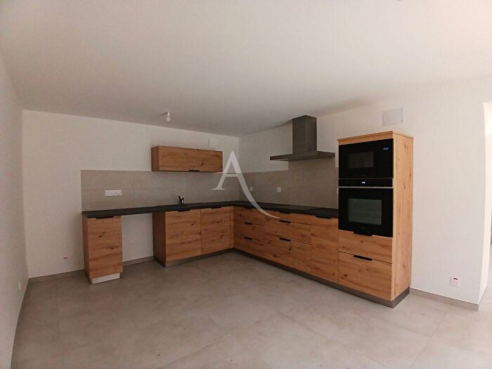 Aubigné-sur-Layon - Appartement 4 pièces à louer