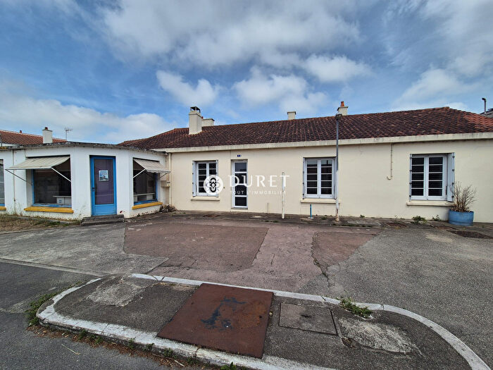 Maison 5 pièces à Le Perrier, à vendre