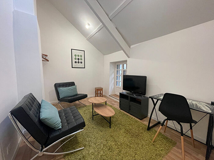 Appartement à louer - Quartiers Centre, Centre-ville - 2 pièces - 1 chambre