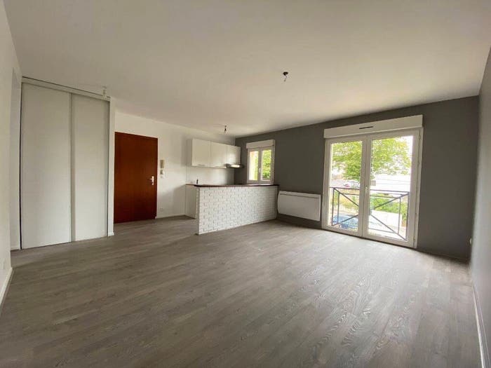 Appartement 2 pièces à louer à Centre Bourg, Épône