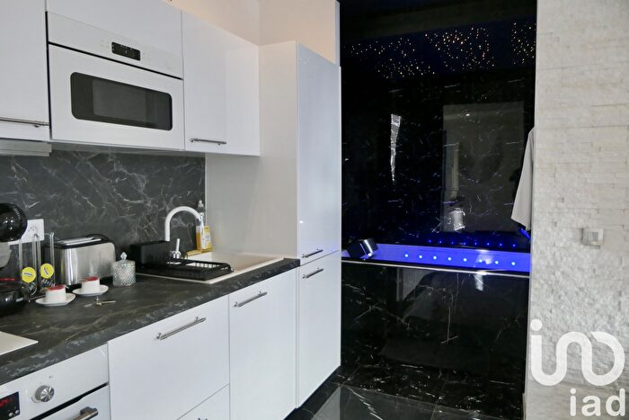 Appartement à vendre - Vernon, Centre-ville - 2 pièces - 1 chambre