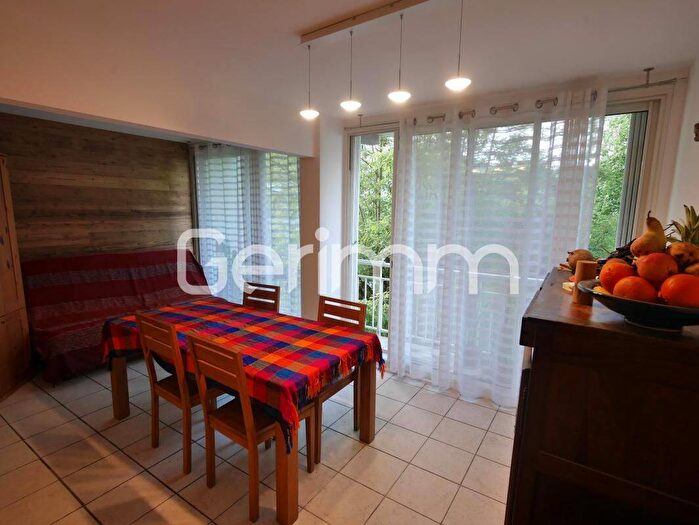 Appartement 4 pièces à Le Village, Saint-Martin-d'Hères, à louer