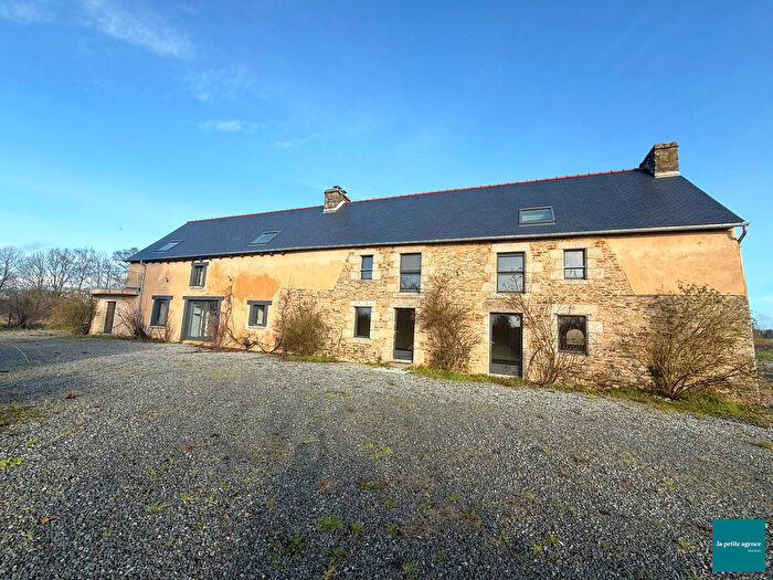 Maison à vendre - Ménéac - 6 pièces - 3 chambres