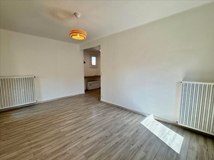 Appartement 3 pièces à louer à Béziers, Champ de Mars
