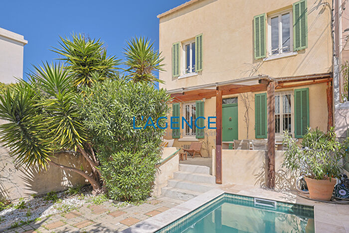 Maison à vendre - Toulon, Sainte-Anne - 5 pièces - 3 chambres