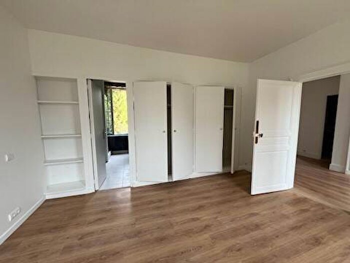 Maison à louer - Saint-Valérien - 6 pièces - 3 chambres