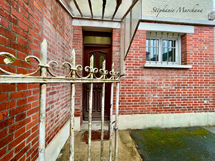 Maison à vendre - Dammarie - 6 pièces - 4 chambres