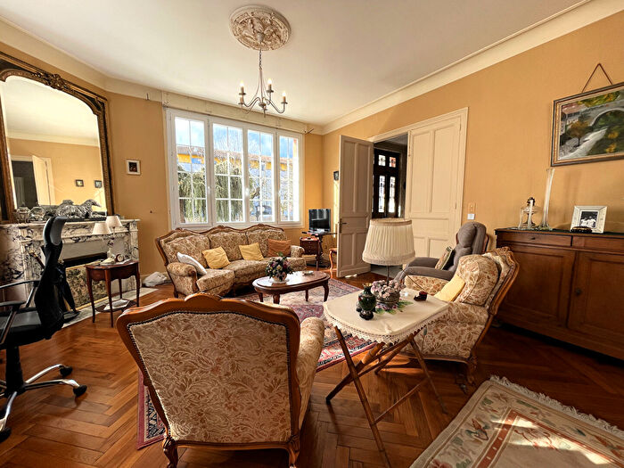 Maison à vendre - Agen, Marquisat, Centre municipal, Stade - 6 pièces - 4 chambres