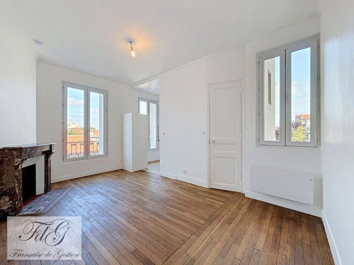 Appartement 3 pièces à louer - Agent Sarre-Centre-Les Vallées-La Garenne, Colombes