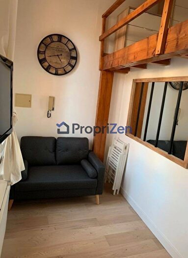 Appartement à louer - Centre Ville, Aix-en-Provence - 1 pièce