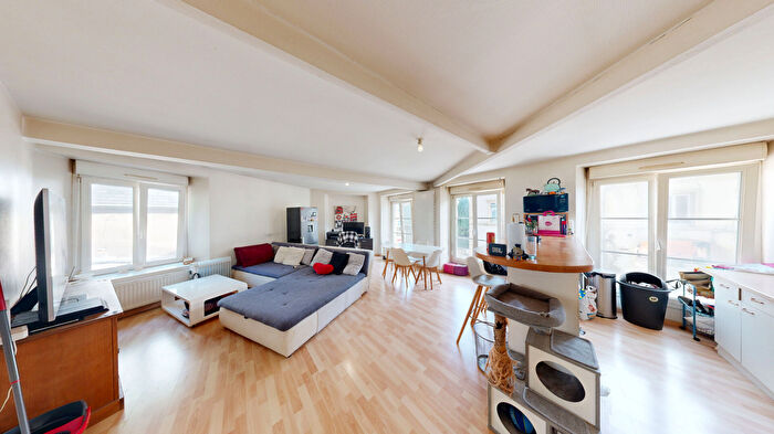 Maisons à vendre et appartements à louer - 3