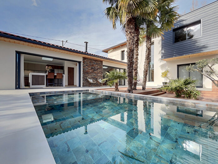 Maison à vendre - Collongues - 6 pièces - 4 chambres