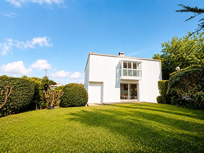 Maison 5 pièces à Château-dOlonne, La Pironnière, Littoral, à vendre
