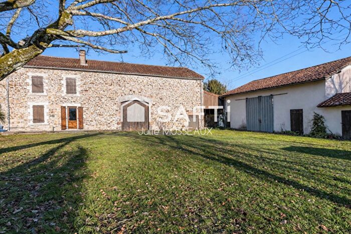 Maison à vendre - Écuras - 5 pièces - 2 chambres