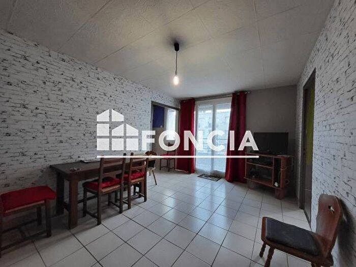 Appartement à louer - Les Mortes-LOratoire-Les Contamines, Domène - 3 pièces - 2 chambres