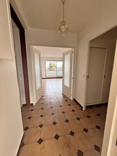 Appartement à vendre - Vénissieux, Jean Moulin, Henri Wallon - 4 pièces - 3 chambres