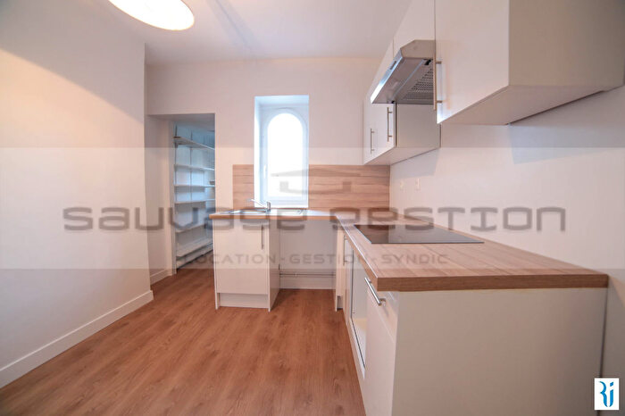 Rouen, Vieux Marché, Cathédrale : Appartement 4 pièces à louer