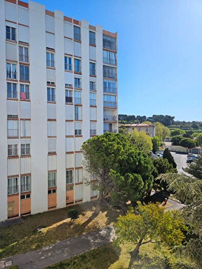 Marseille 14ème, Saint-Joseph : Appartement 3 pièces à vendre