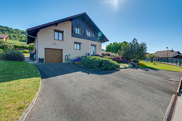 Neuvecelle : Maison 5 pièces à vendre