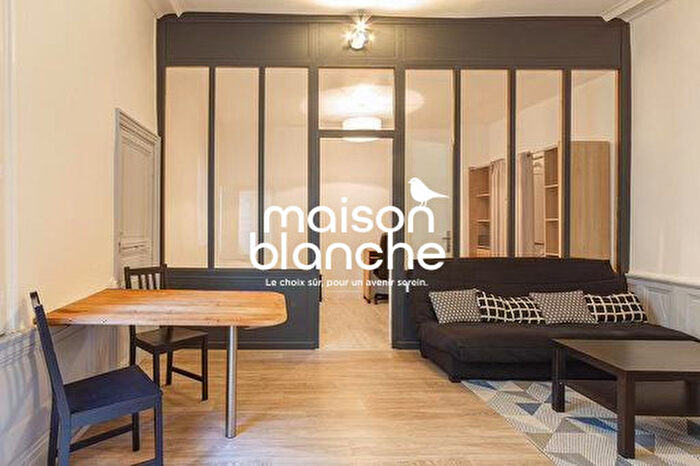 Appartement à louer - Angers, Centre-ville, La Fayette - 2 pièces - 1 chambre