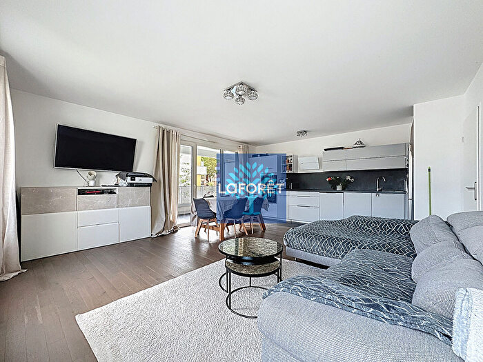 Appartement à vendre - Antony, Croix de Berny - 3 pièces - 2 chambres