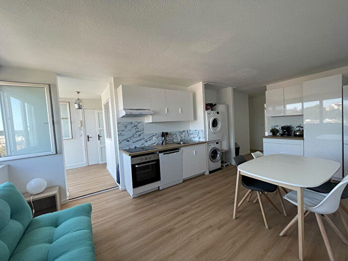 Appartement 1 pièce à louer à Lyon 9ème, Vaise, Rochecardon