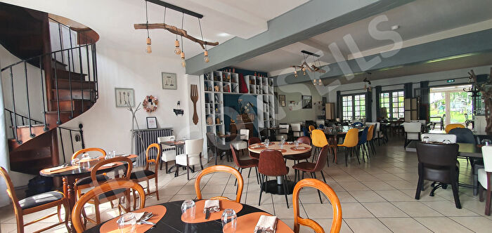 Maison à vendre - Port-Mort - 20 pièces - 5 chambres