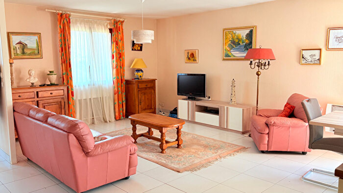 Maison 4 pièces à vendre - Sales