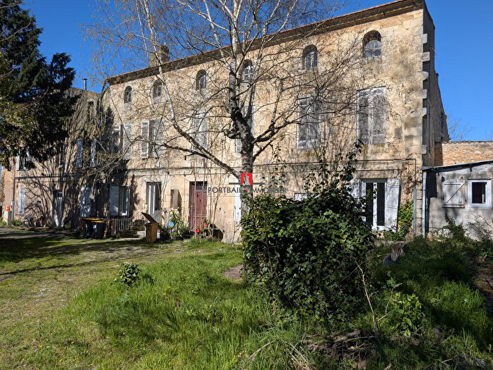 Maison à vendre - Blaye - 15 pièces - 9 chambres