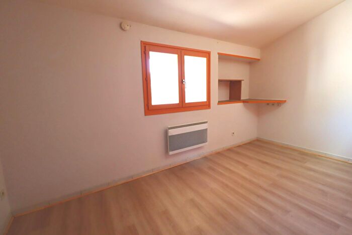 Appartement à louer - La Côte-Saint-André - 1 pièce