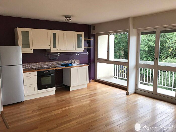 Saint Léger-Fourqueux, Saint-Germain-en-Laye : Appartement 2 pièces à louer