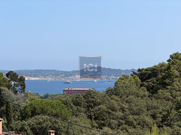 Maison 5 pièces à Grimaud, à vendre