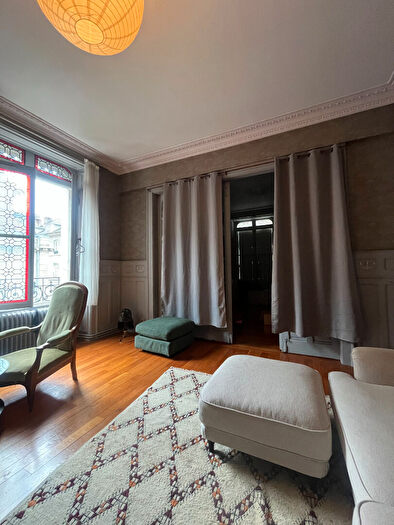 Appartement 5 pièces à Besançon, Boucle, Chapelle des Buis, à louer
