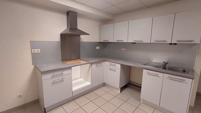 Appartement à louer - La Colline, Meximieux - 4 pièces - 3 chambres
