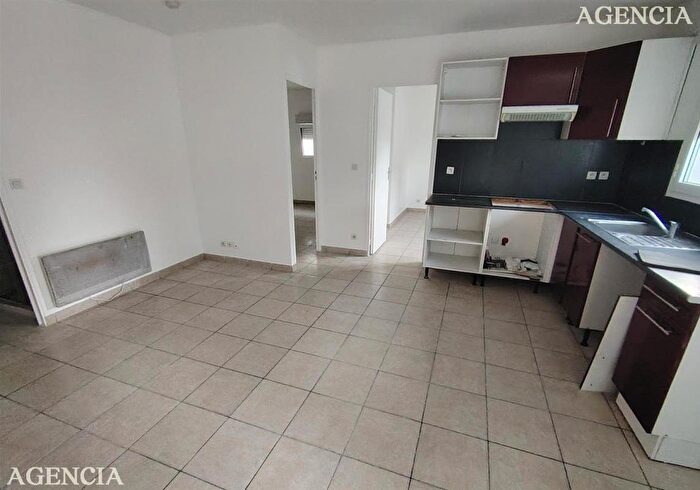 Appartement à vendre - Roissy-en-Brie - 3 pièces - 2 chambres