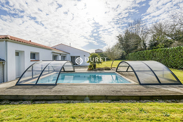 Maison à vendre - Coëx - 5 pièces - 3 chambres