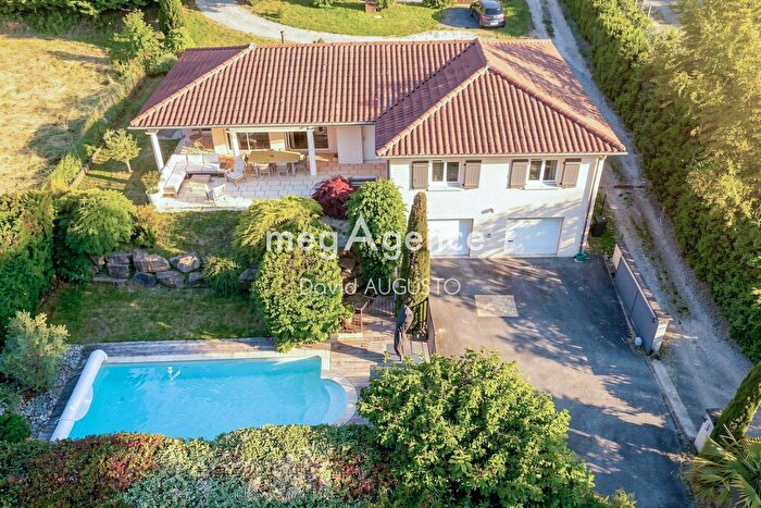 Maison 4 pièces à Lucenay, à vendre