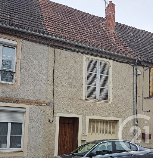 Maison 3 pièces à vendre à Saint-Pierre-le-Moûtier