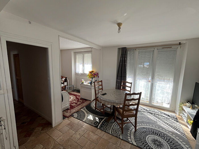 Appartement à vendre - Chenôve, Chenôve - 4 pièces - 3 chambres