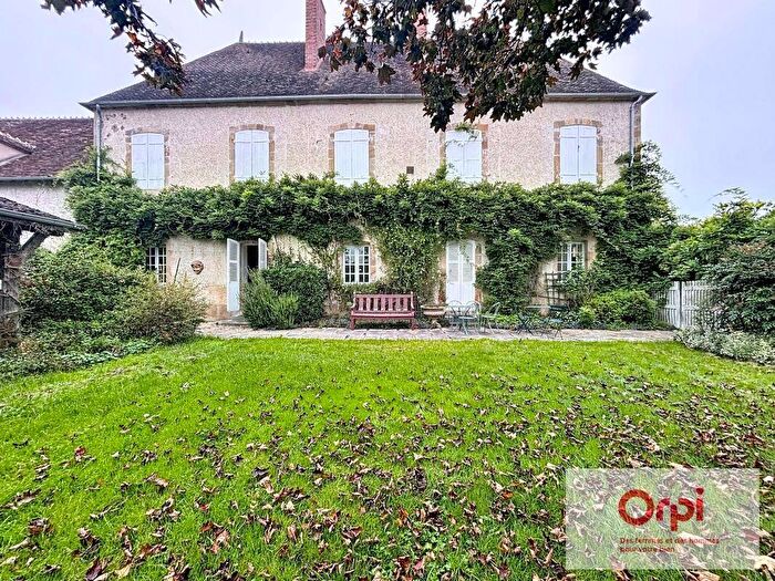 Maison à louer - Vallon-en-Sully - 6 pièces - 5 chambres