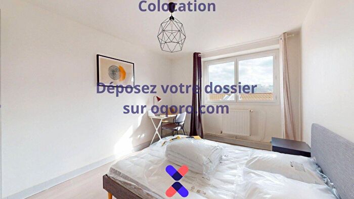 Appartement à louer - Saint Jacques-Chavanelle, Saint-Étienne - 5 pièces - 4 chambres