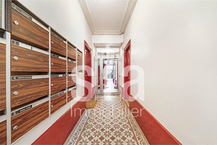 Appartement 2 pièces à vendre à Paris 15ème, Saint-Lambert, Convention