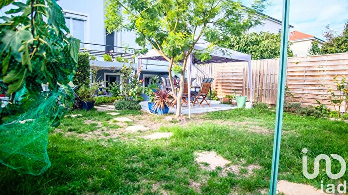 Maison à vendre - Créteil, Val de Brie - 5 pièces - 3 chambres