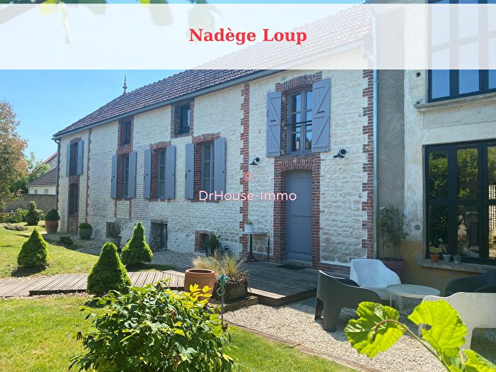 Maison à vendre - Aillant-sur-Tholon - 5 pièces - 4 chambres